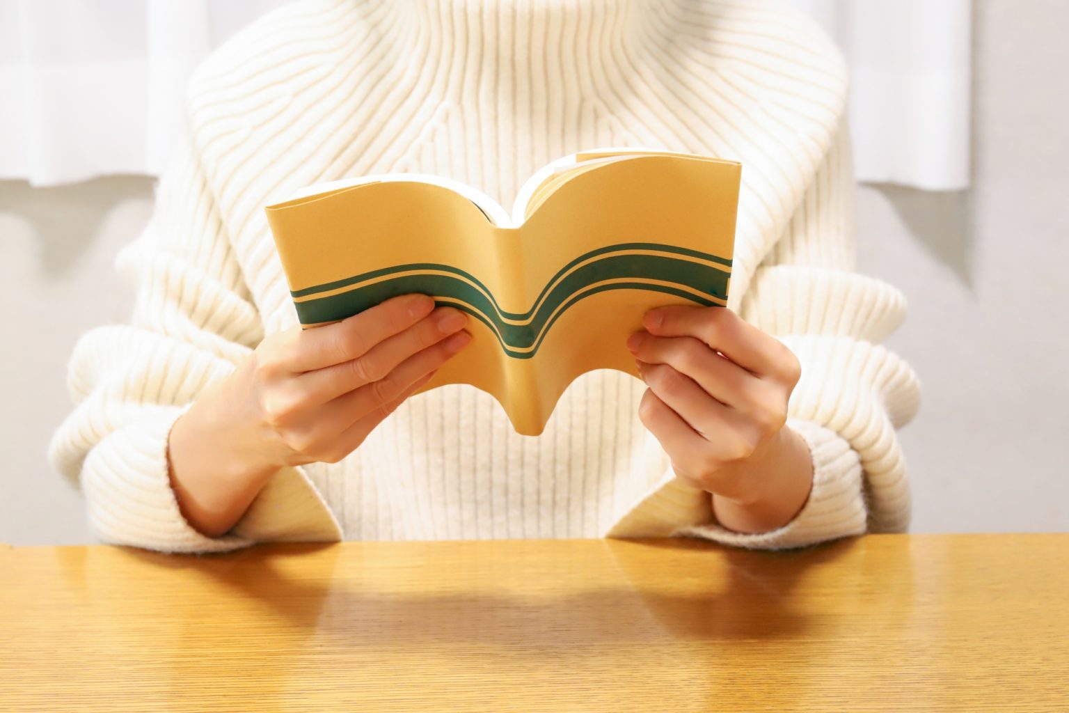 Japanese Book Covers: A 100-Year-Old Japanese Custom | Guidable - Your ...