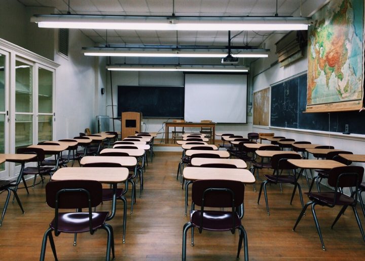 Desks and Its Relation to the Academic Policy in Japan | Guidable ...