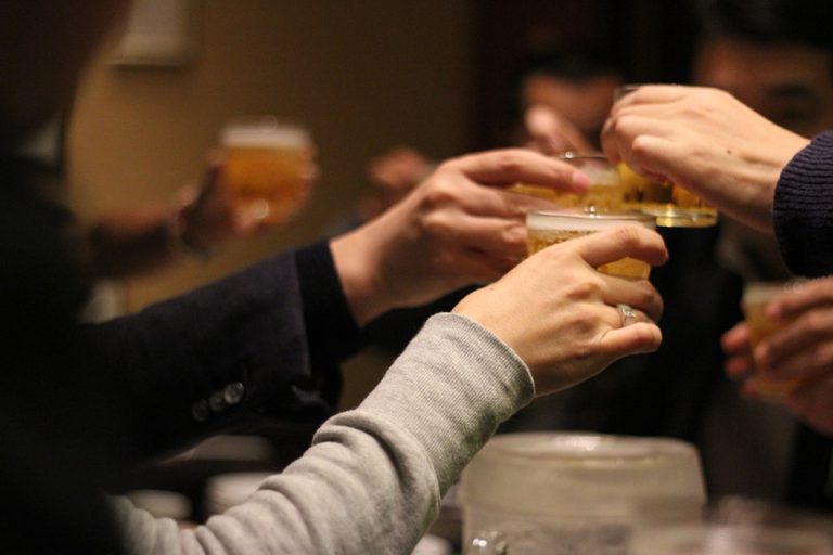 [:en]"Kanpai!!!" A Japanese toast[:] | Guidable - Your Guide to Life in ...